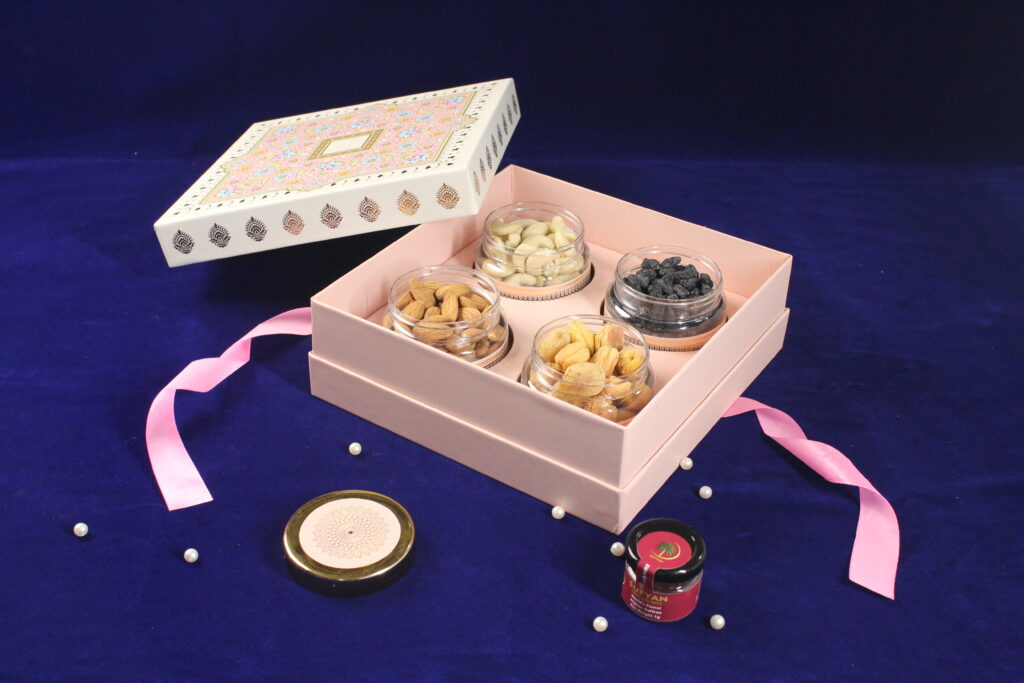 Premium Pink Gift Box - 4 Jar - Sufyan Dates and Nuts
